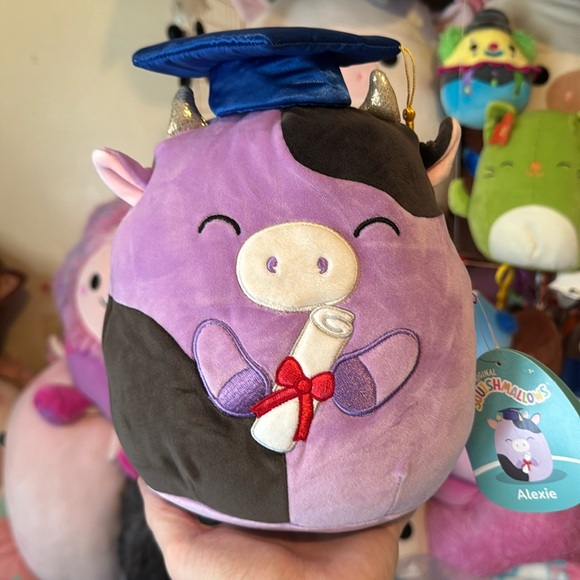 Squishmallows | Toys | Alexie The Cow Graduation Edition Squishmallow ...